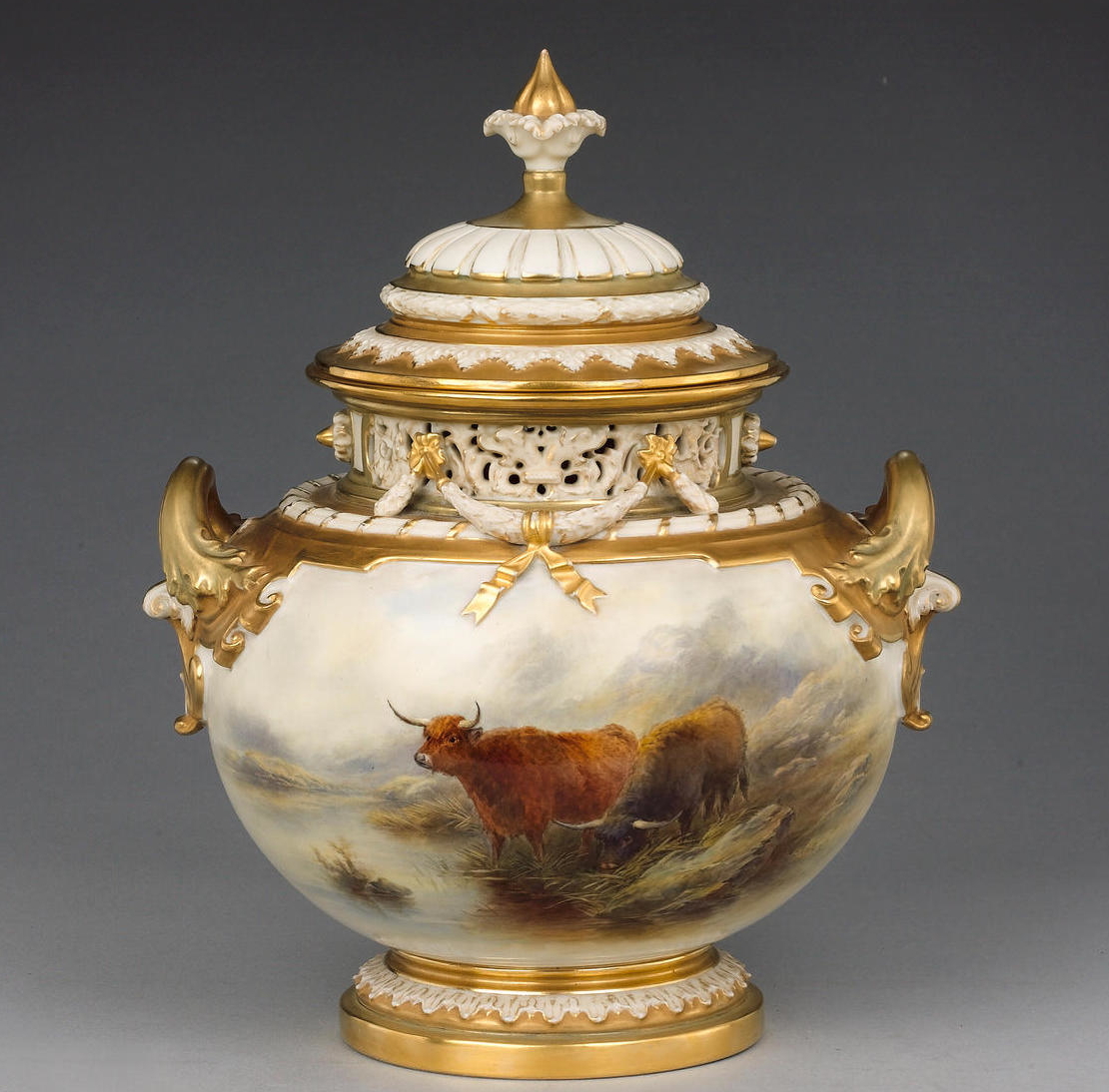 AntiqForum - Royal Worcester - Stinton - Free appraisals and price guides